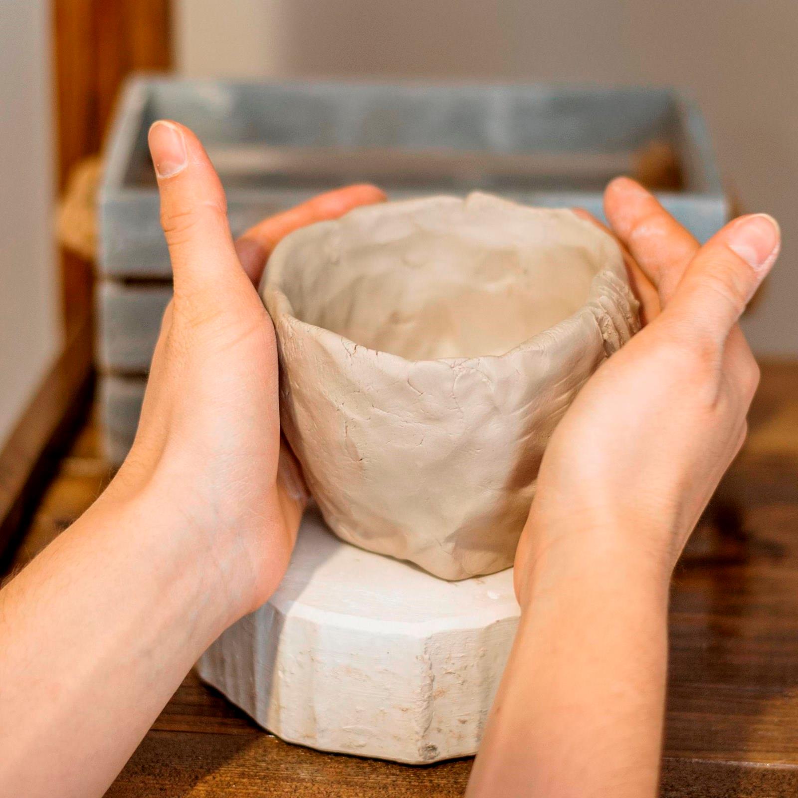 Make A Thumb Pot with a Pottery Artisan - Visit Herts