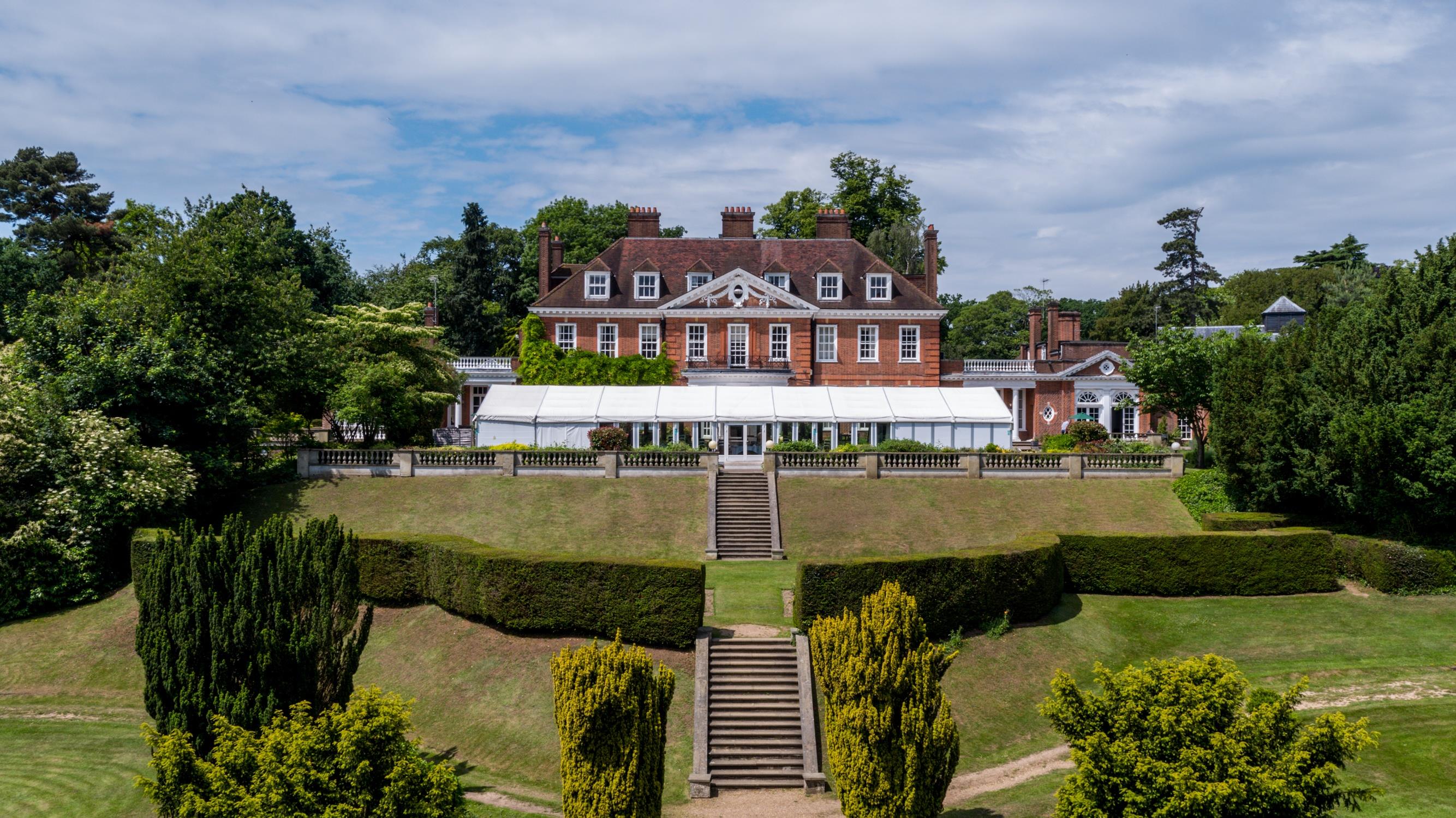 Mercure London North Watford Hunton Park Hotel - Visit Herts